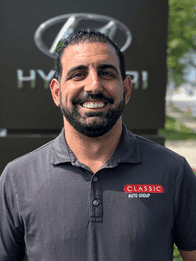 Classic Hyundai Staff | Mentor Hyundai Dealer
