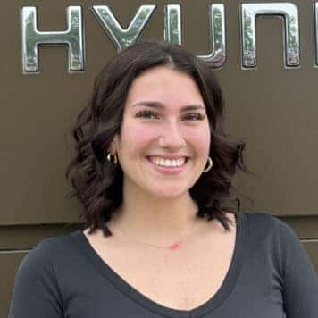 Classic Hyundai Staff | Mentor Hyundai Dealer