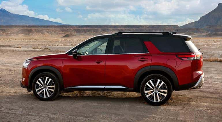 Compare Nissan Pathfinder vs Toyota Highlander - Kendall, FL